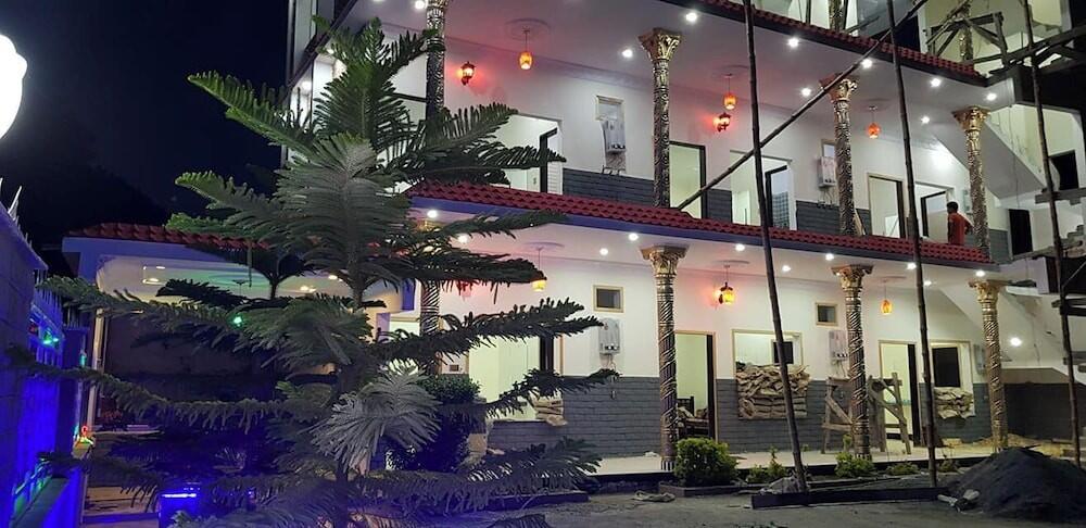 Red Rose Hotel Balakot, Shogran - Central de Reservas
