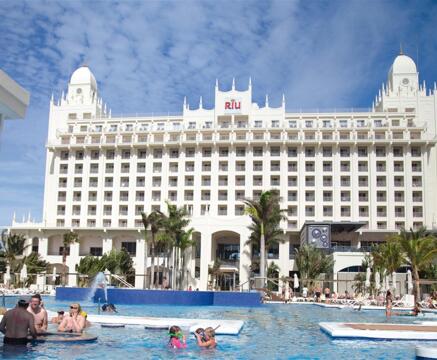 RIU hoteles | Descubre el mundo de la mano de RIU