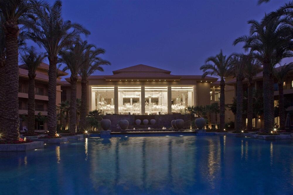 Hotel Dusit Thani LakeView Cairo, El Cairo. Desde 254.21 ...