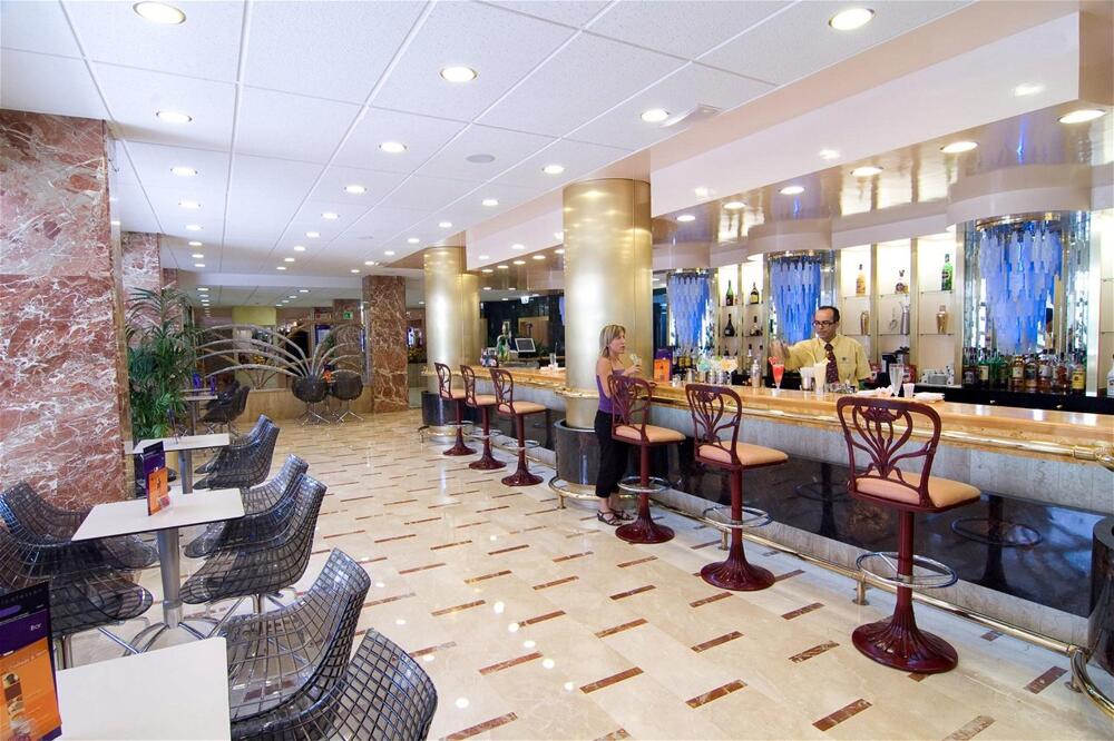 Hotel Servigroup Diplomatic, Benidorm. Desde 102.8€ - Centraldereservas.com