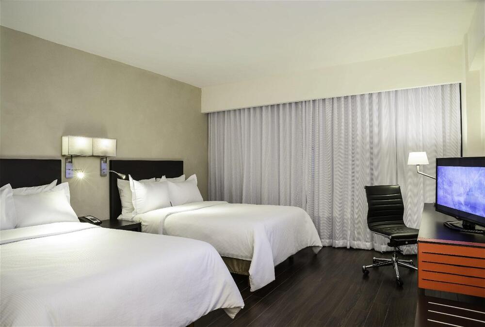Hotel Fiesta Inn Monterrey Fundidora, Monterrey - Central de Reservas
