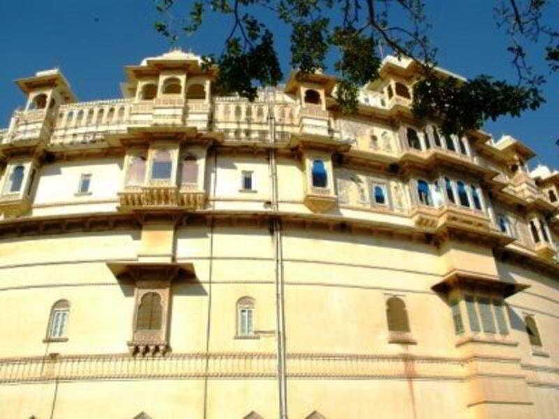 Shiv Niwas Palace by HRH Group of Hotels, Udaipur - Central de Reservas