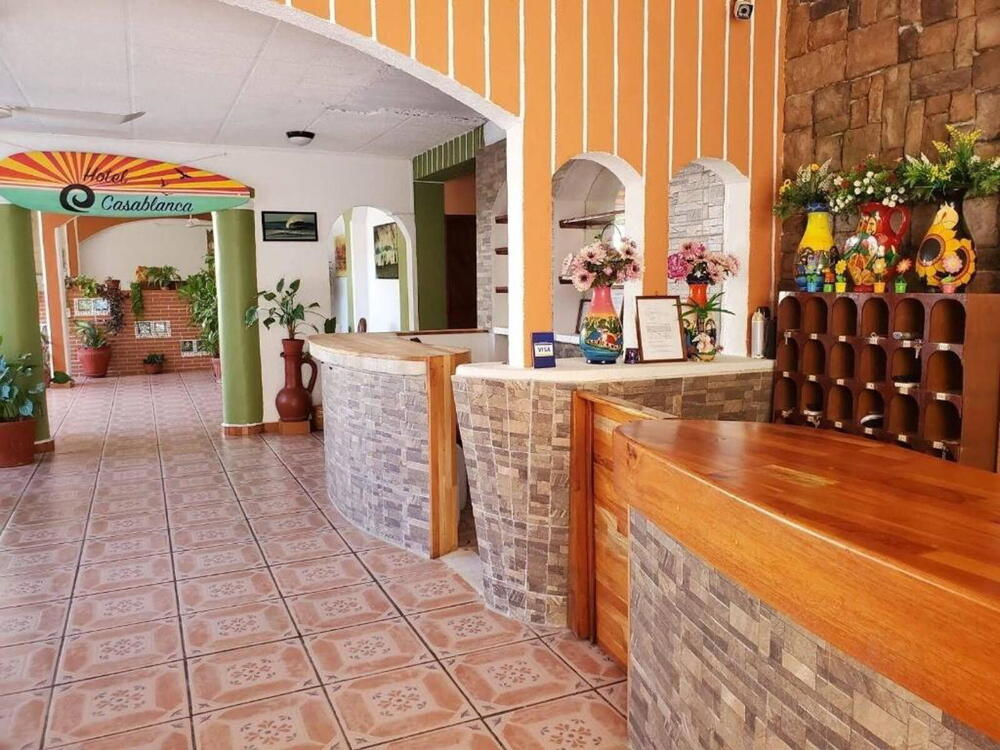 Hotel Casablanca, Puerto Escondido. Desde 48.95€ - Central de Reservas