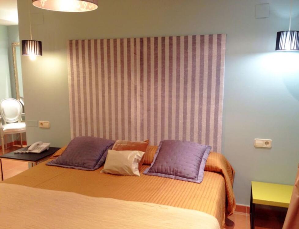 Hotel Patilla Ciudad de Requena, Requena. Desde 51.39€ - Central de ...