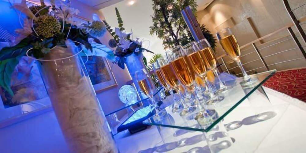 The Suites Hotel & Spa Knowsley - Liverpool by Compass Hospitality ...