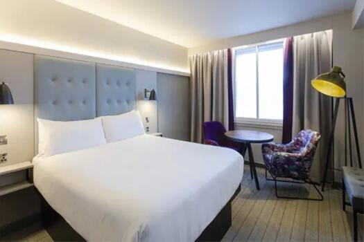 Hotel PREMIER INN WAKEFIELD SOUTH (M1, JCT39), Wakefield - Reserving