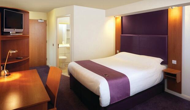 Hotel Premier Inn Hemel Hempstead Central, Hemel Hempstead - Reserving