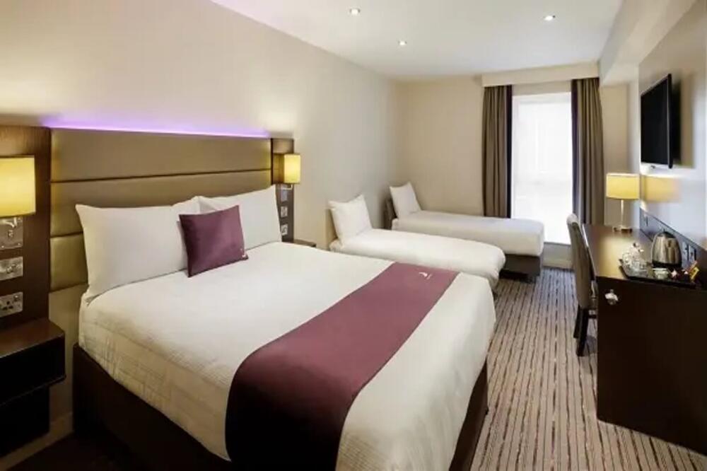 Hotel Premier Inn Barnsley (Dearne Valley), Barnsley - Reserving