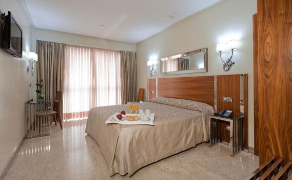 Gran Hotel Corona Sol, Salamanca. Desde 50€ - Central de Reservas
