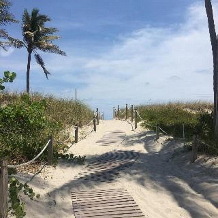 Red South Beach Hotel, Miami Beach - Central de Reservas