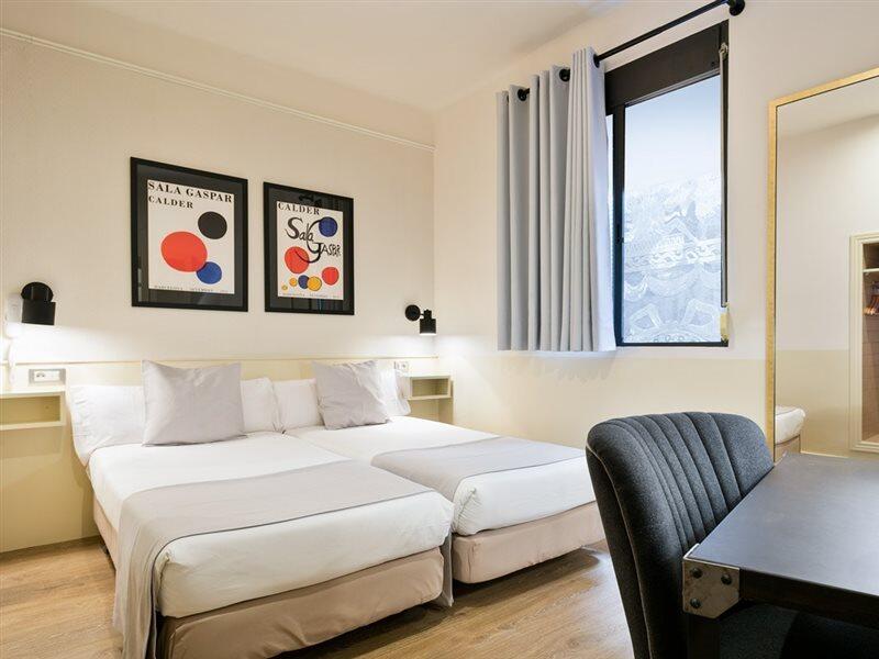 Hotel El Call, Barcelona. Desde 63€ - Central de Reservas
