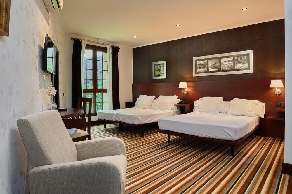 Hotel Granda, Cangas de Onís. Desde 54.41€ - Central de Reservas