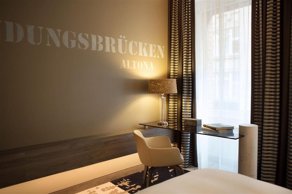 Luxus Renaissance Hamburg Hotel Groe Bleichen 20354 Hamburg Bild