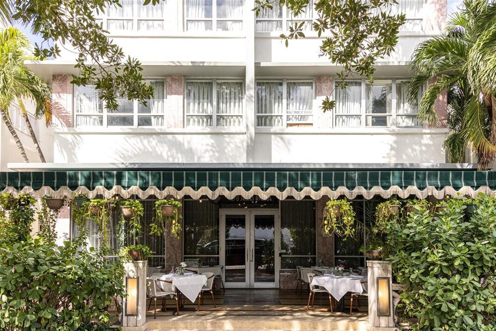 Crest Hotel Suites, Miami Beach. Desde 117.44€ - Centraldereservas.com