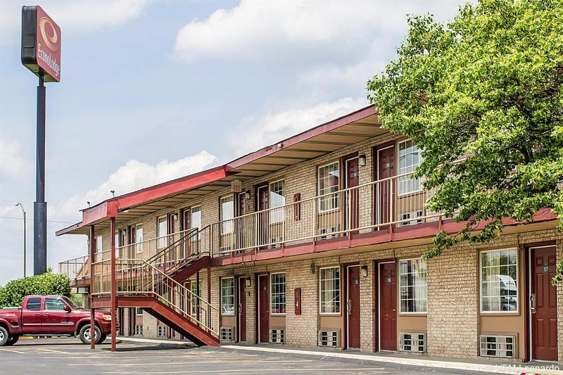 Hotel Econo Lodge Columbus Area, Columbus - Central de Reservas