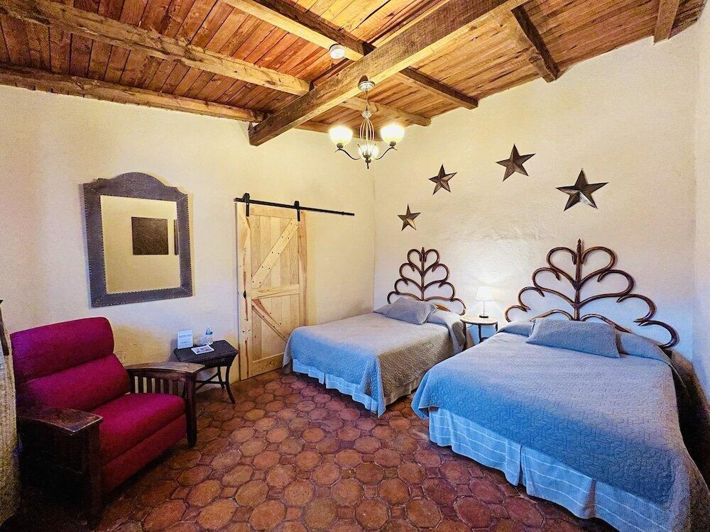 Hotel Parador Vernal, Bernal - Central de Reservas