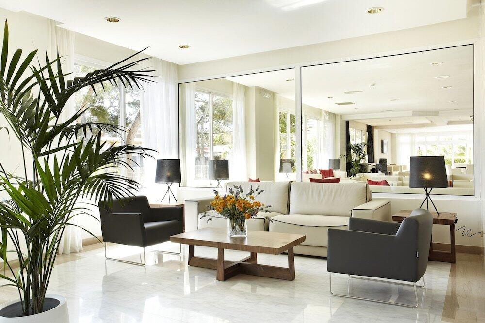 Hotel Grupotel Montecarlo, Can Picafort. Desde 82.6 ...