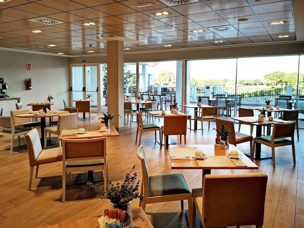 Hotel Fairplay Golf & Spa Resort, Benalup-Casas Viejas. Desde 115.81 ...