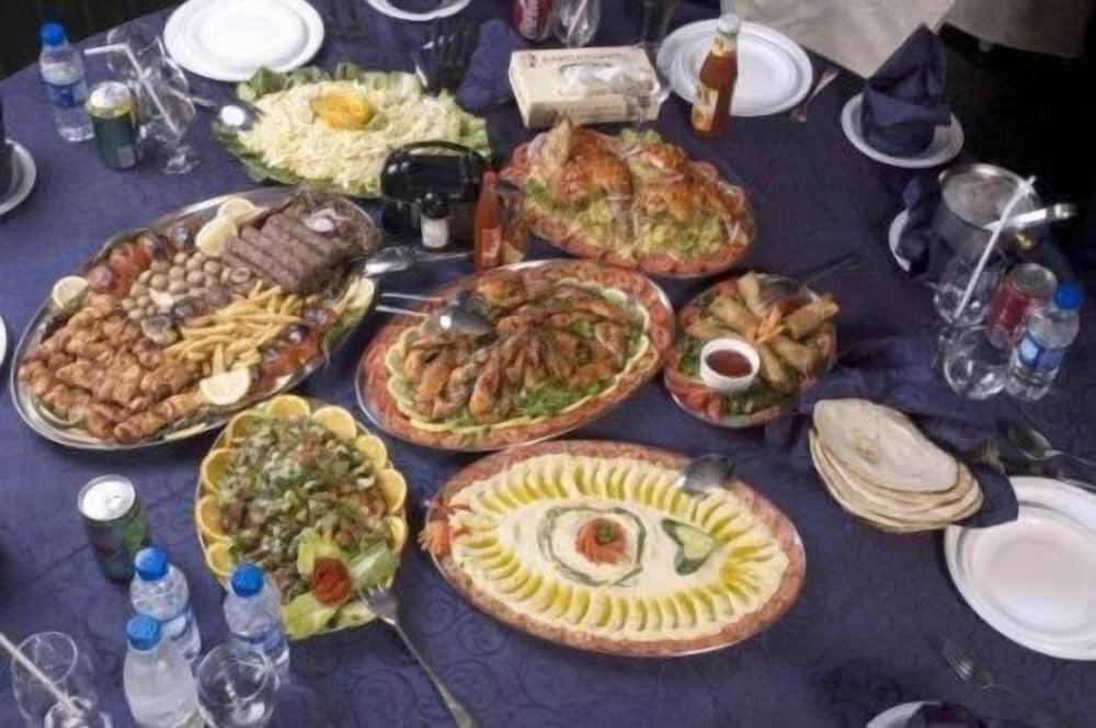 Al Muntazah Plaza Hotel, Doha - Centraldereservas.com