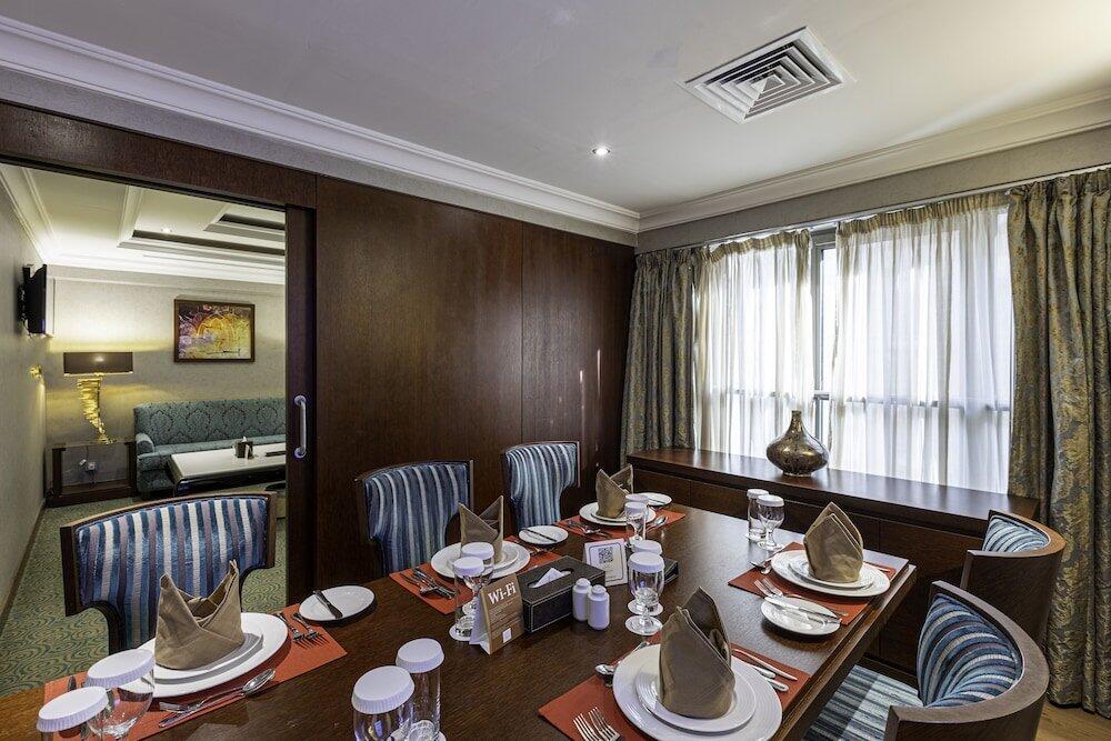 Al Aqeeq Madinah Hotel, Medina - Central de Reservas