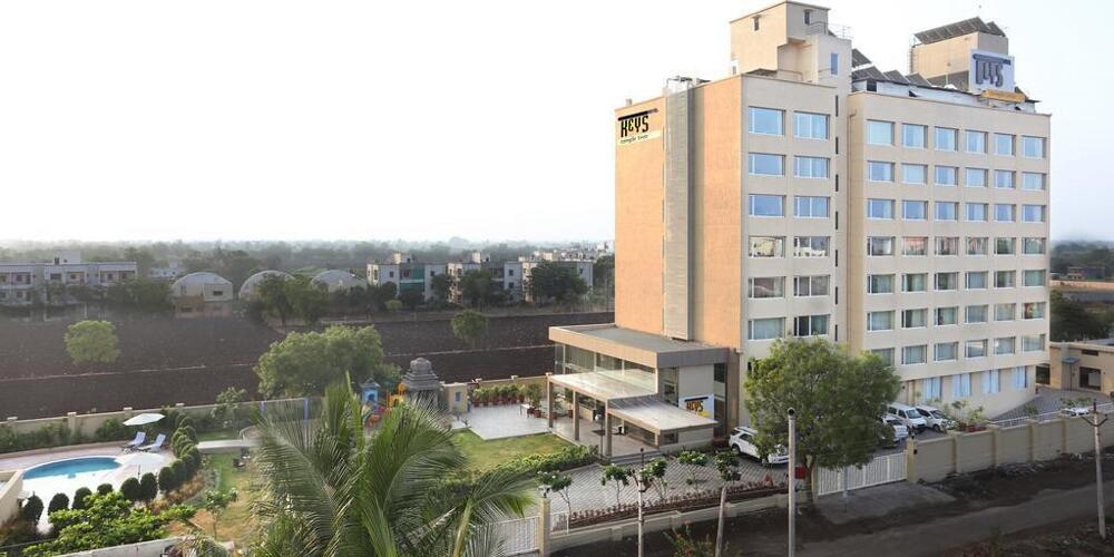 Hotel Temple Tree, Shirdi Newly Renovated, Shirdi - Central de Reservas