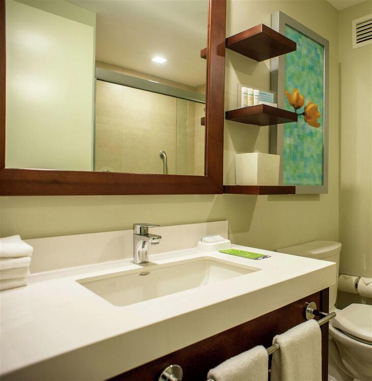 Hotel Hampton Inn by Hilton Merida, Mérida - Centraldereservas.com