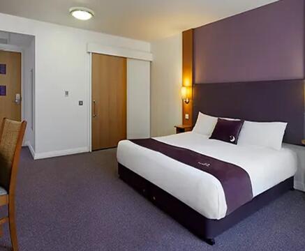 Hotel Premier Inn Wrexham North (A483), Wrexham - Reserving