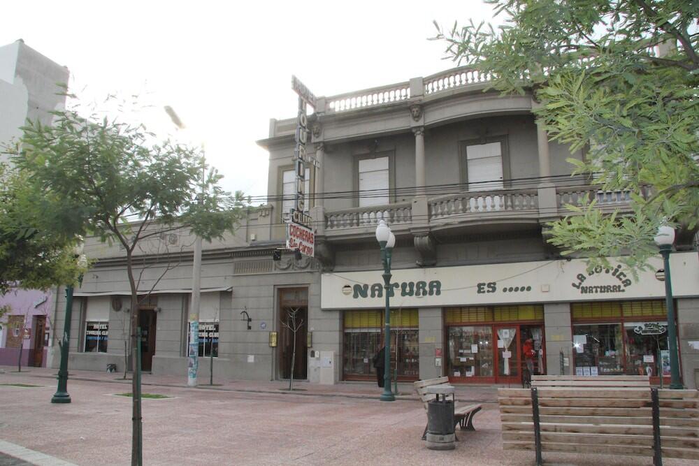 Hotel Touring Club, Trelew - Central de Reservas