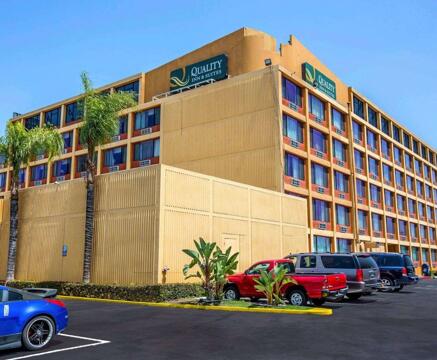 Hotel Quality Inn & Suites Bell Gardens-Los Angeles, Bell Gardens ...