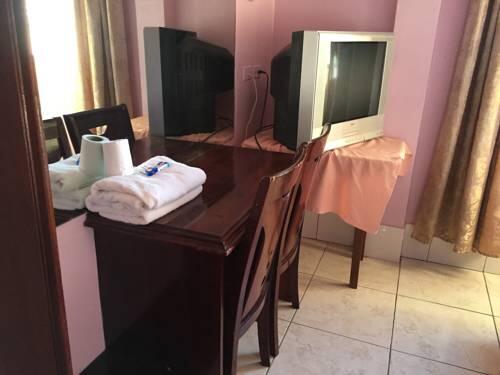 Golden Tree Hotel, Ciudad de Belice - Central de Reservas