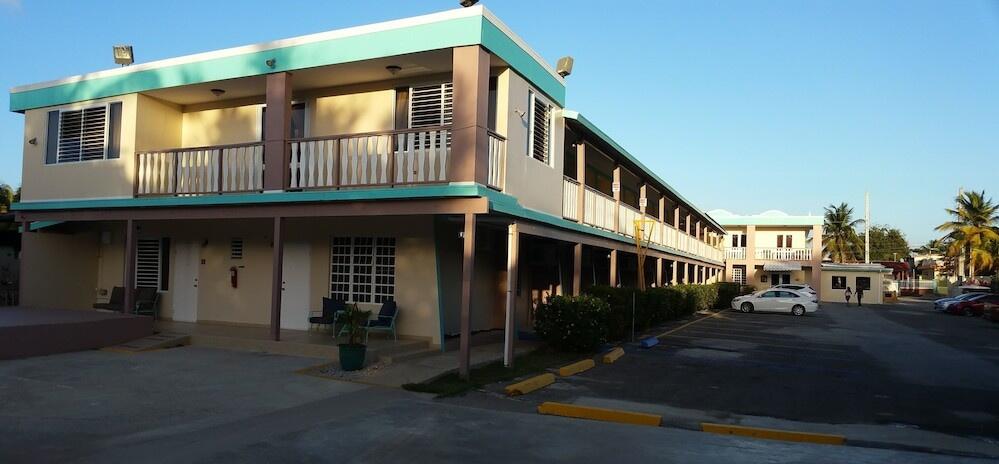 Hotel Combate Beach Resort, Cabo Rojo - Centraldereservas.com