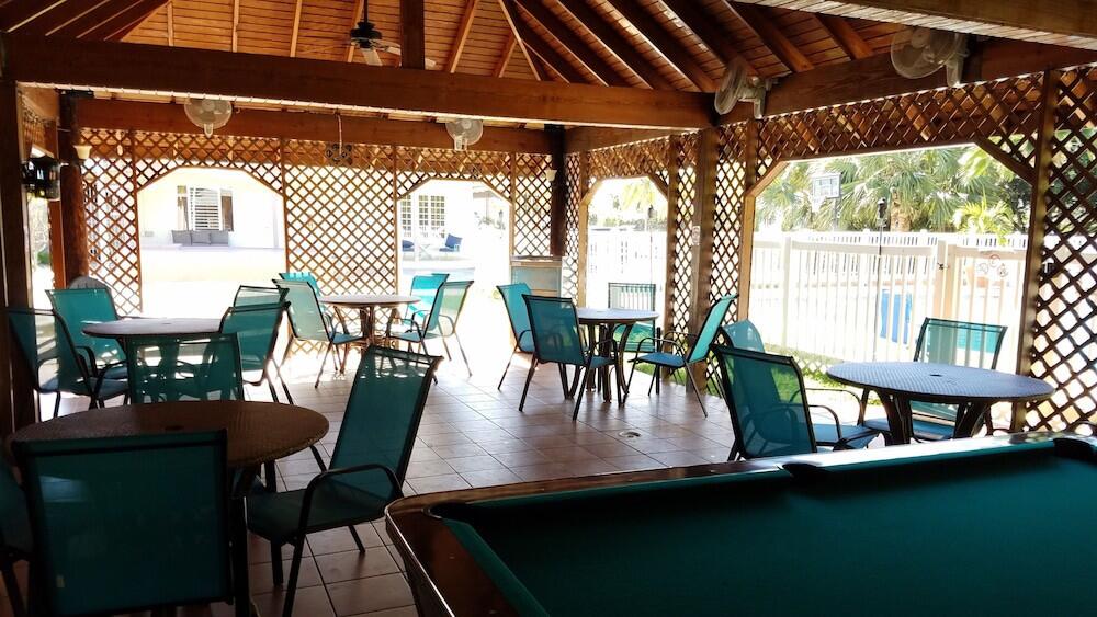 Hotel Combate Beach Resort, Cabo Rojo - Central de Reservas