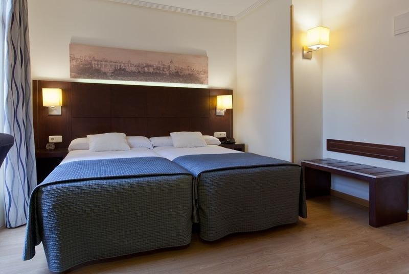 Hotel Porcel Ganivet, Madrid. Desde 83.58€ - Centraldereservas.com