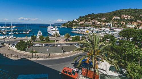 Hotel Alfiero, Porto Santo Stefano - Central de Reservas