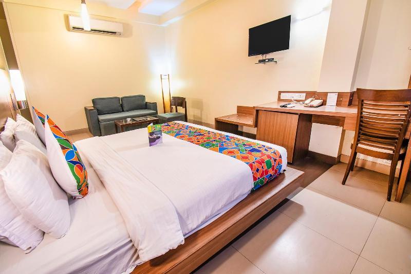 Hotel Sadanand Regency, Pune - Central de Reservas