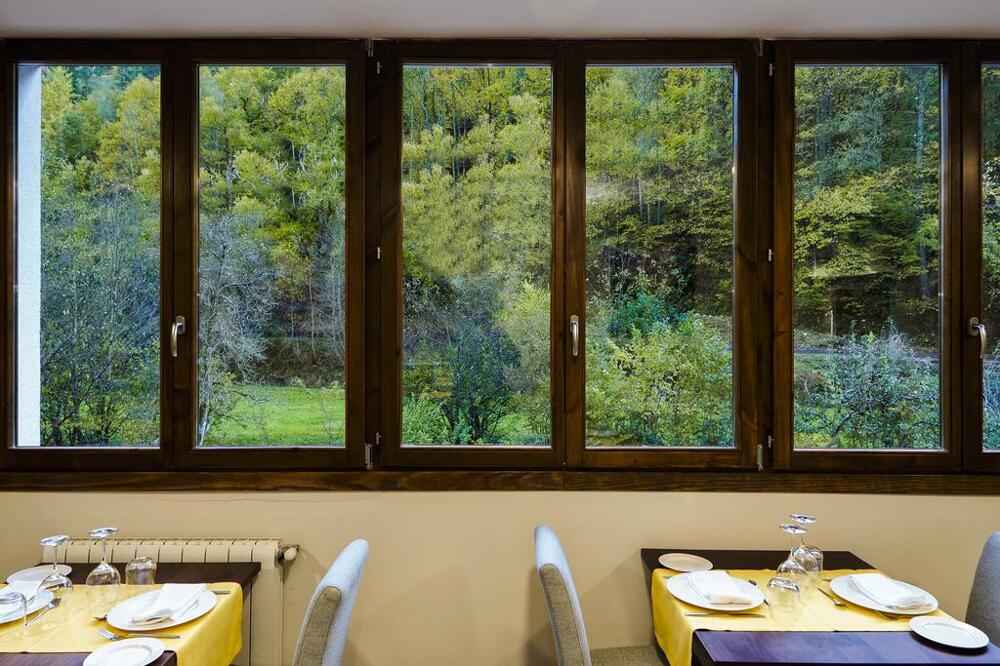 Hotel Rural Las Montañas de Pumar, Besullo. Desde 100€ - Central de ...