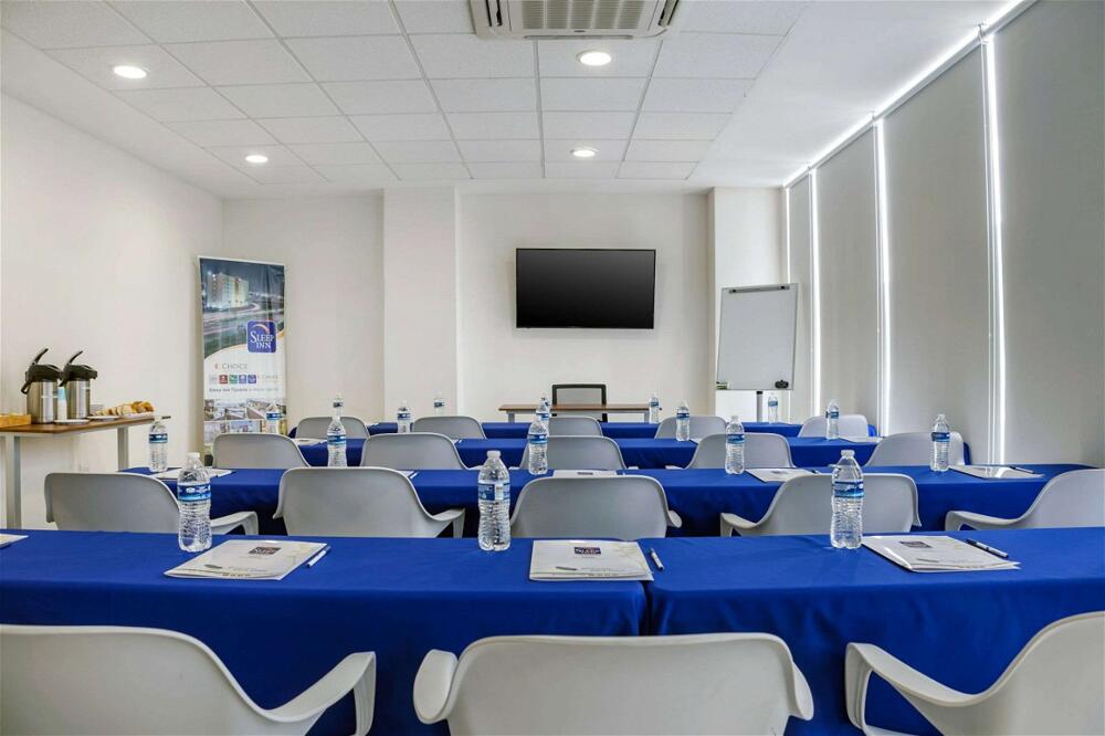 Hotel Sleep Inn Tijuana, Tijuana - Central de Reservas