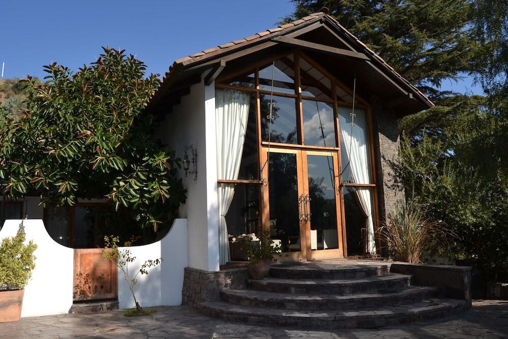 Casa Arrayan, Santiago de Chile. Desde 104.38€ - Central de Reservas