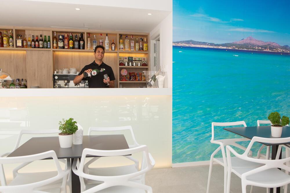 Hotel Mix Smart, El Arenal. Desde 71.6€ - Centraldereservas.com
