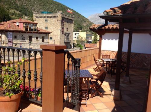Casa Cayo, Potes. Desde 85€ - Centraldereservas.com