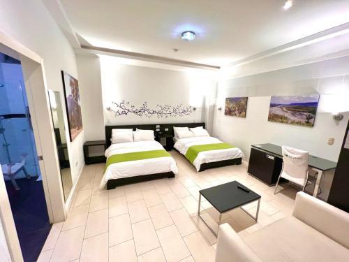 Destiny Hotel, Baños - Central de Reservas