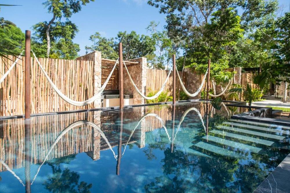 Hotel Amaka Calma Riviera Tulum, Tulum. Desde 56.57 ...