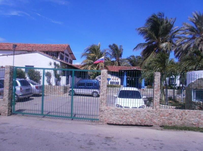 Hotel Tropical Refuge, Isla Margarita - Central de Reservas
