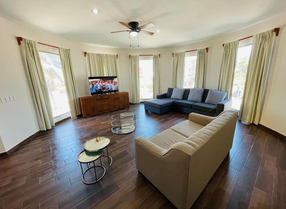 La Lola Hotel & Suites, Mazatlán - Central de Reservas