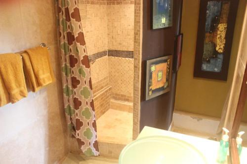 Hotel mame trees, West End - Central de Reservas