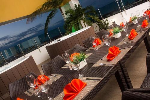 Hotel Titanium Plaza, Barrancabermeja - Central de Reservas
