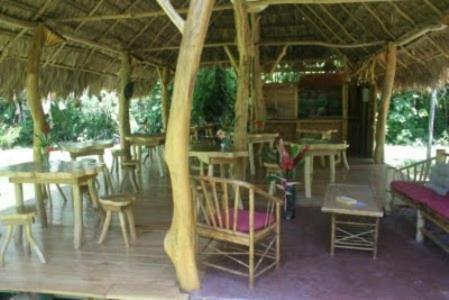 Hotel Blue Conga, Puerto Viejo - Central de Reservas
