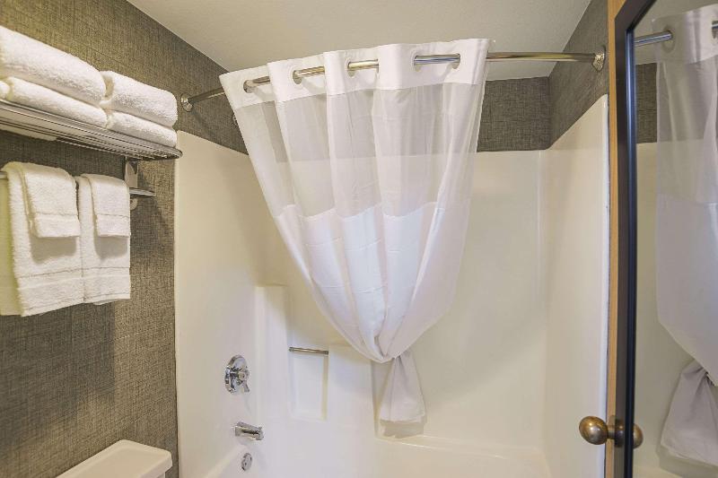 Hotel Quality Inn Phoenix North I-17, Phoenix - Centraldereservas.com