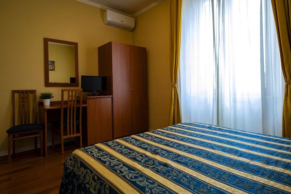 Bed-and-Breakfast Sole E Luna, Roma - Central de Reservas