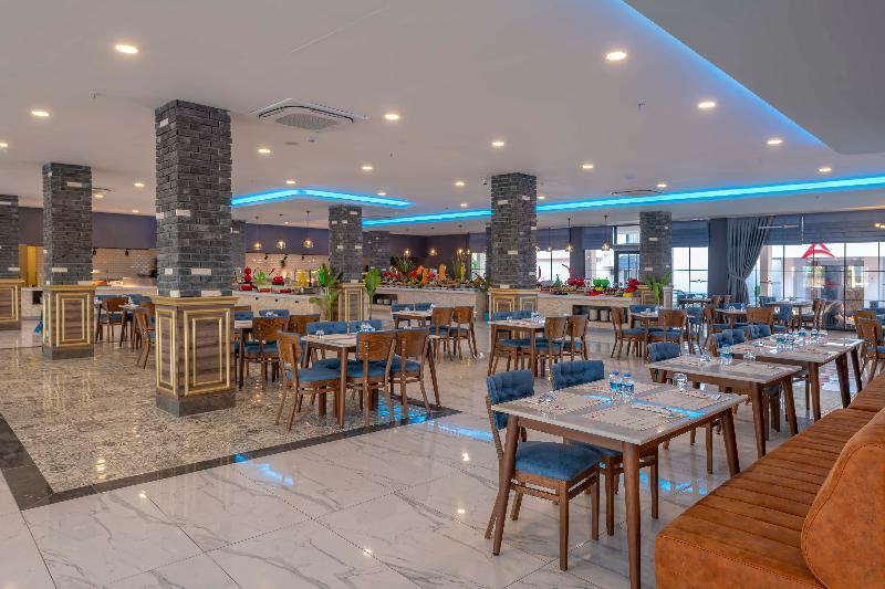 MAYA LAVIA HOTEL LARA, Lara - Central de Reservas